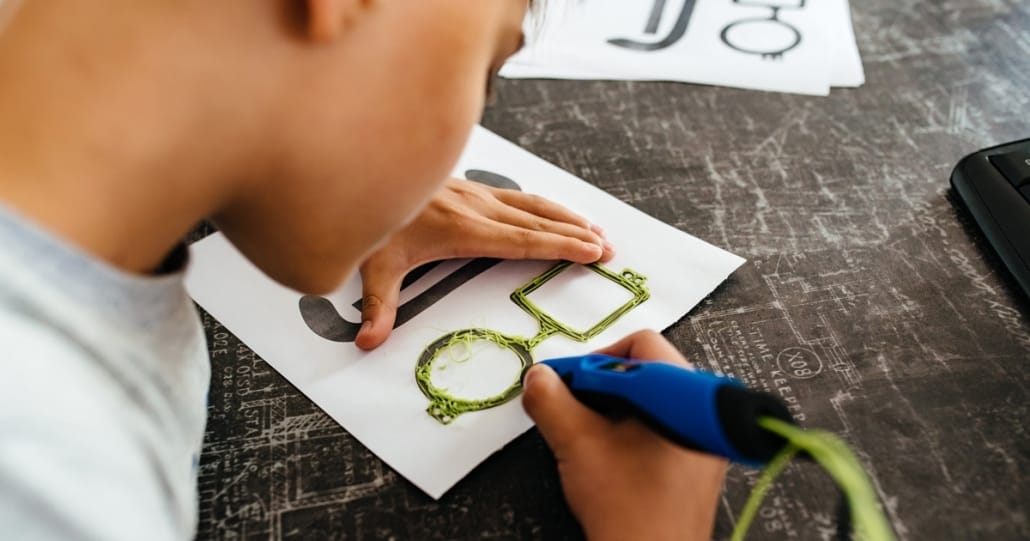 Aprender fazendo (learn by doing) é botar a mão na massa