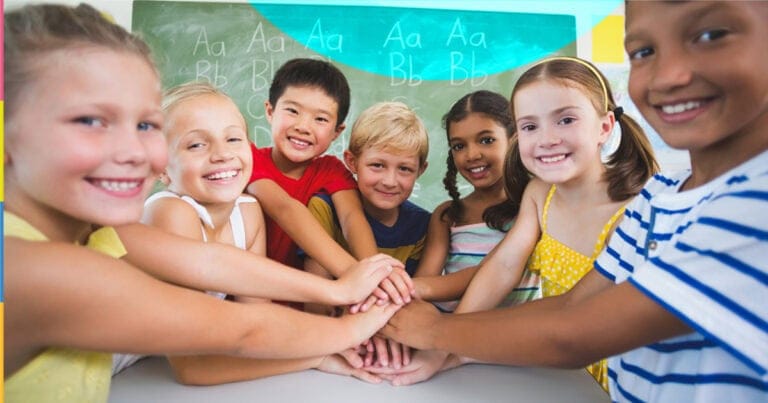 Ensinar empatia na escola: um guia completo